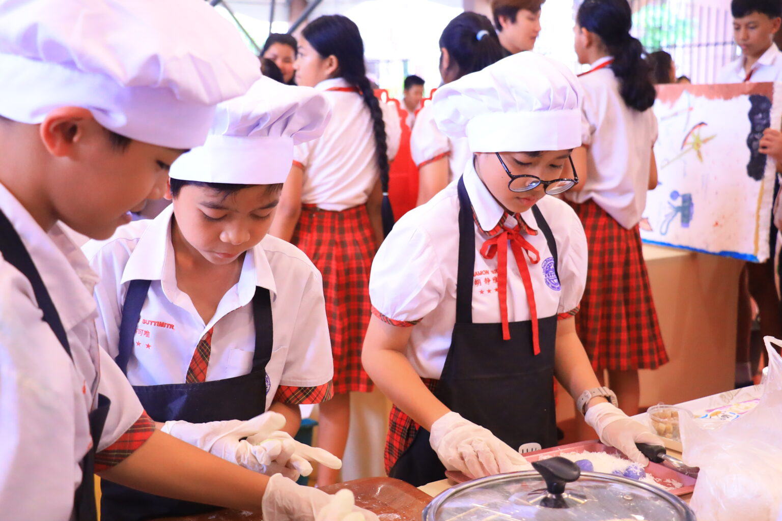 Student Attributes Department - Phuketthaihua ASEAN Wittaya School